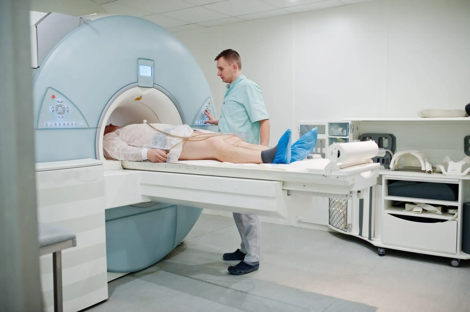 Understanding MRI Machines - The 1.2, 1.5T, and 3T Scanners - DirectMed ...